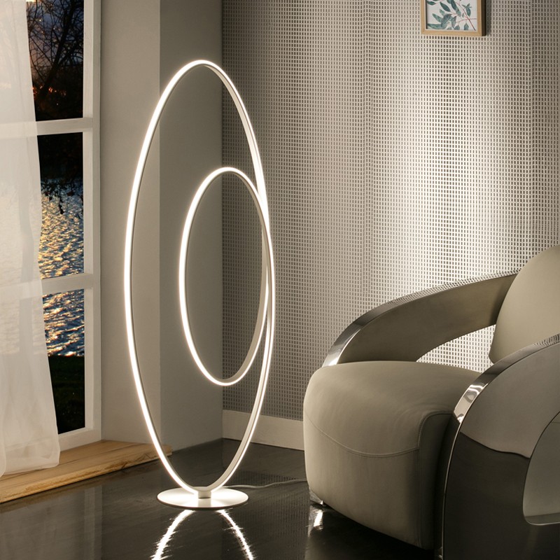 Loop | Floor Lamps | Arcedior