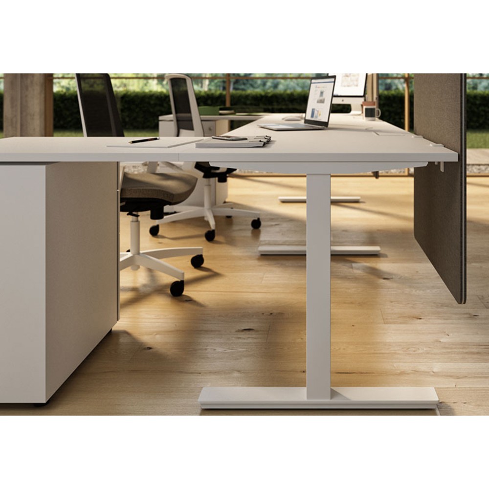 Winglet Office Desk | Workstations | Arcedior