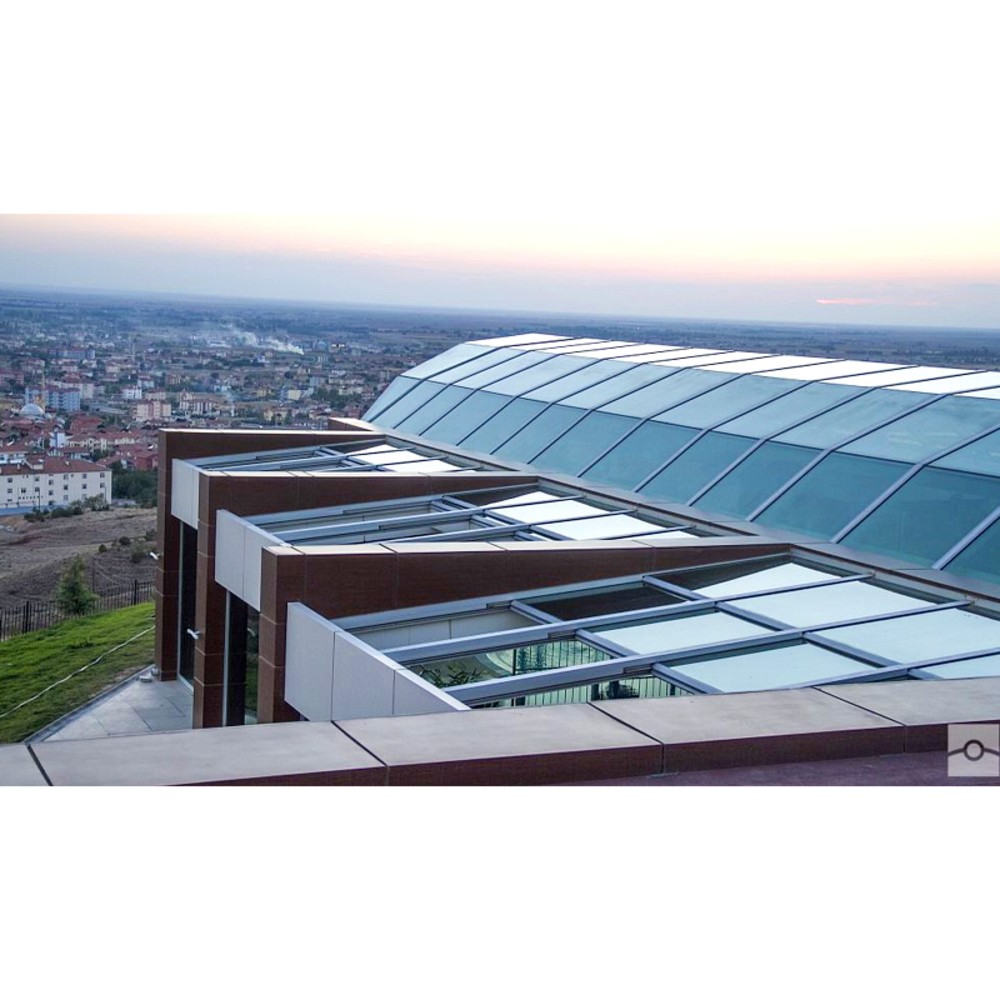 Sola Glide Inclined Retractable Skylight | Arcedior