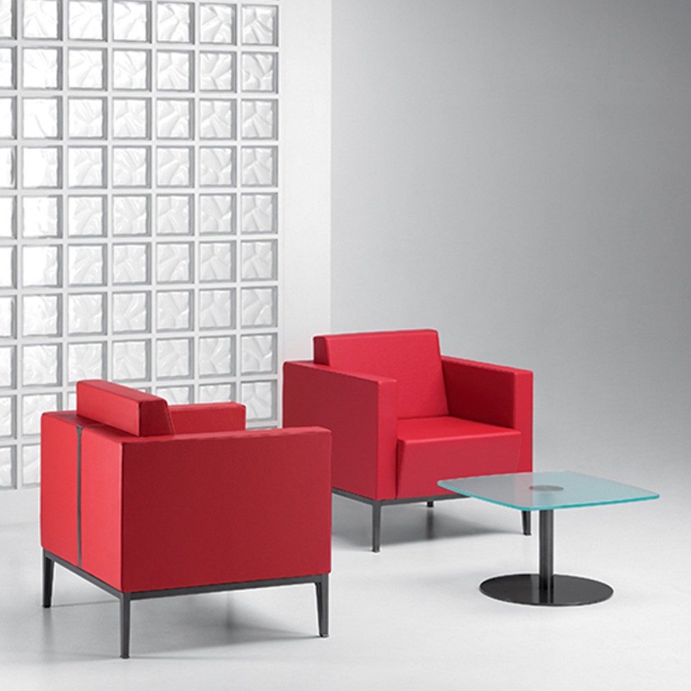 Xilon | Lounge Chairs | Arcedior