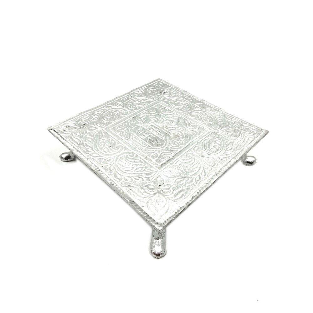 White Metal Stand Pooja Article L9.25" x W9.25" x H2.75" | Kapasi ...
